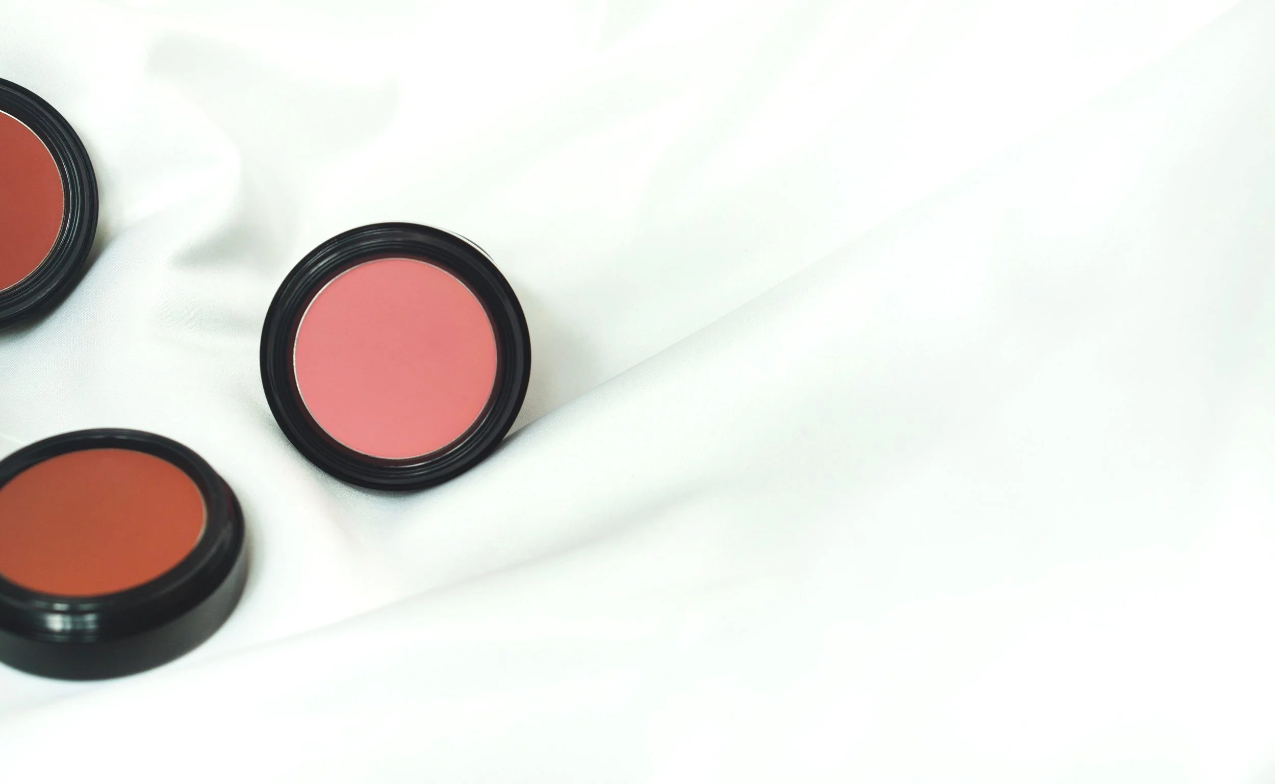 Cream Makeup — ROZELLE COSMETICS