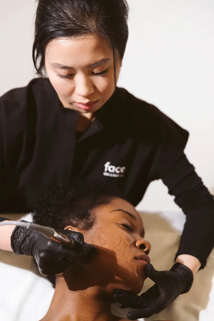 Medical Spa & Skin Care Clinic in Calgary - Face Skin & Body Bar