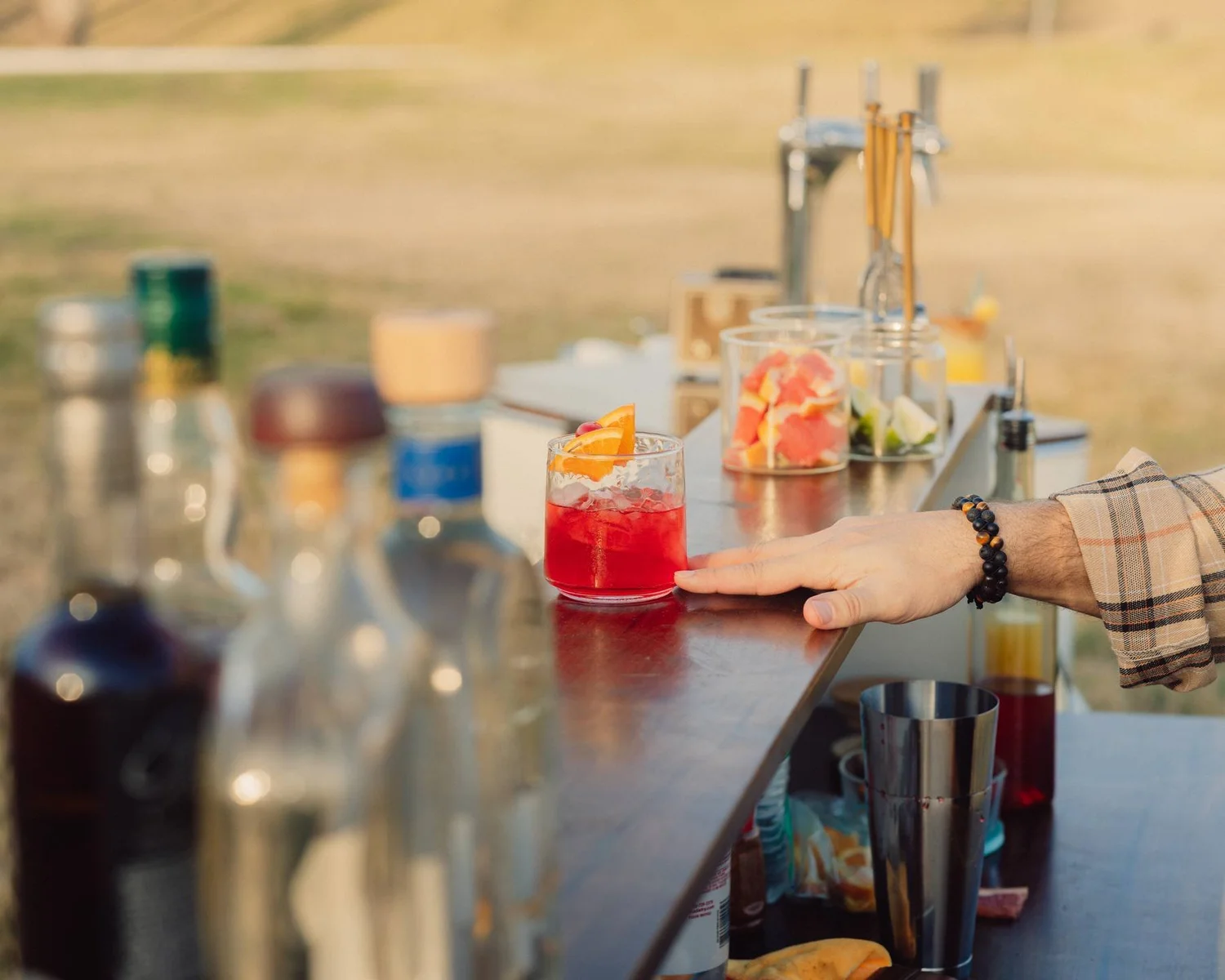 St. Louis Luxury Mobile Bar — The Buzz'd Bee Mobile Bar