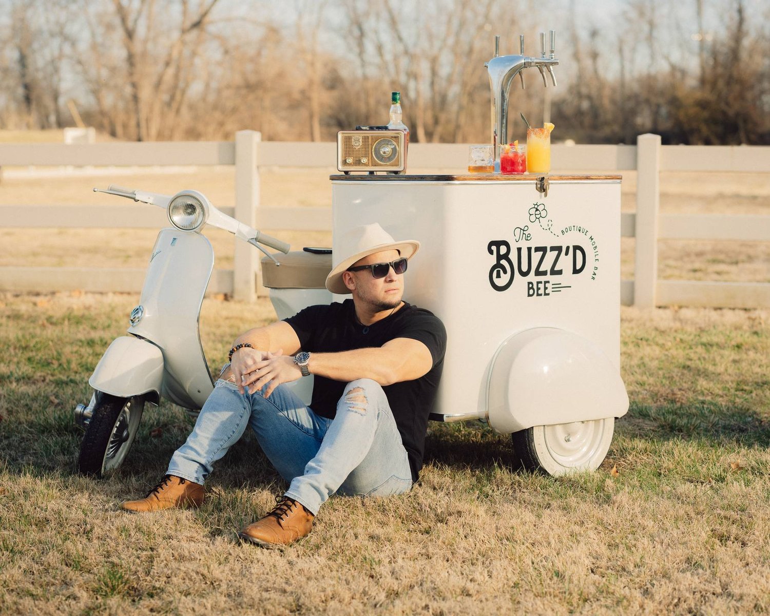 St. Louis — The Buzz'd Bee Mobile Bar