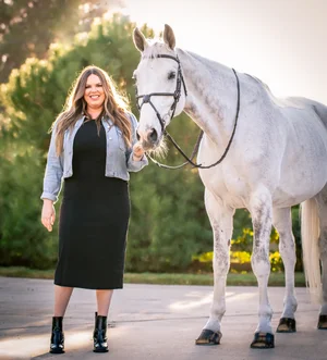 LUXURY EQUESTRIAN NETWORK