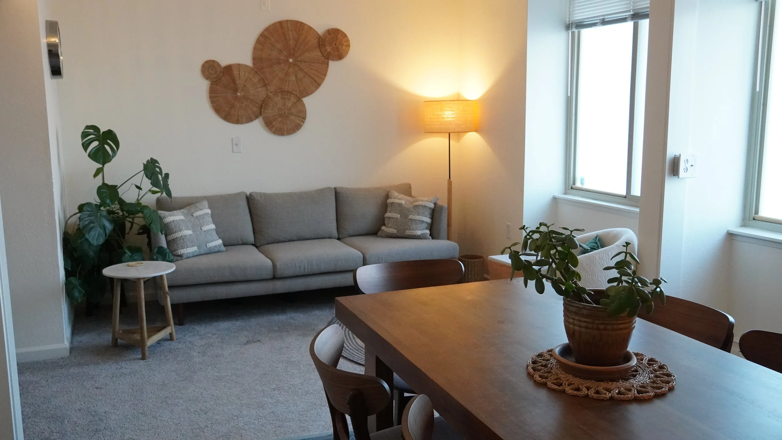 Contact Us for Therapy Sessions in Capitol Hill, Seattle — Reflect