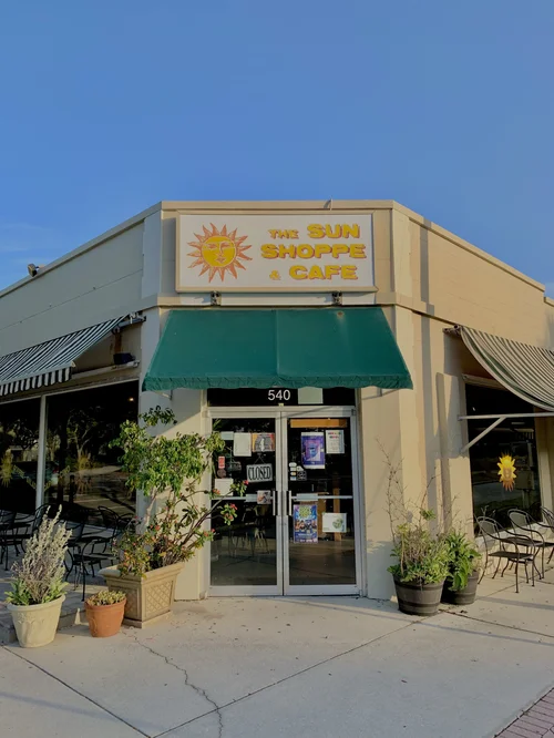 The Sun Shoppe & Cafe