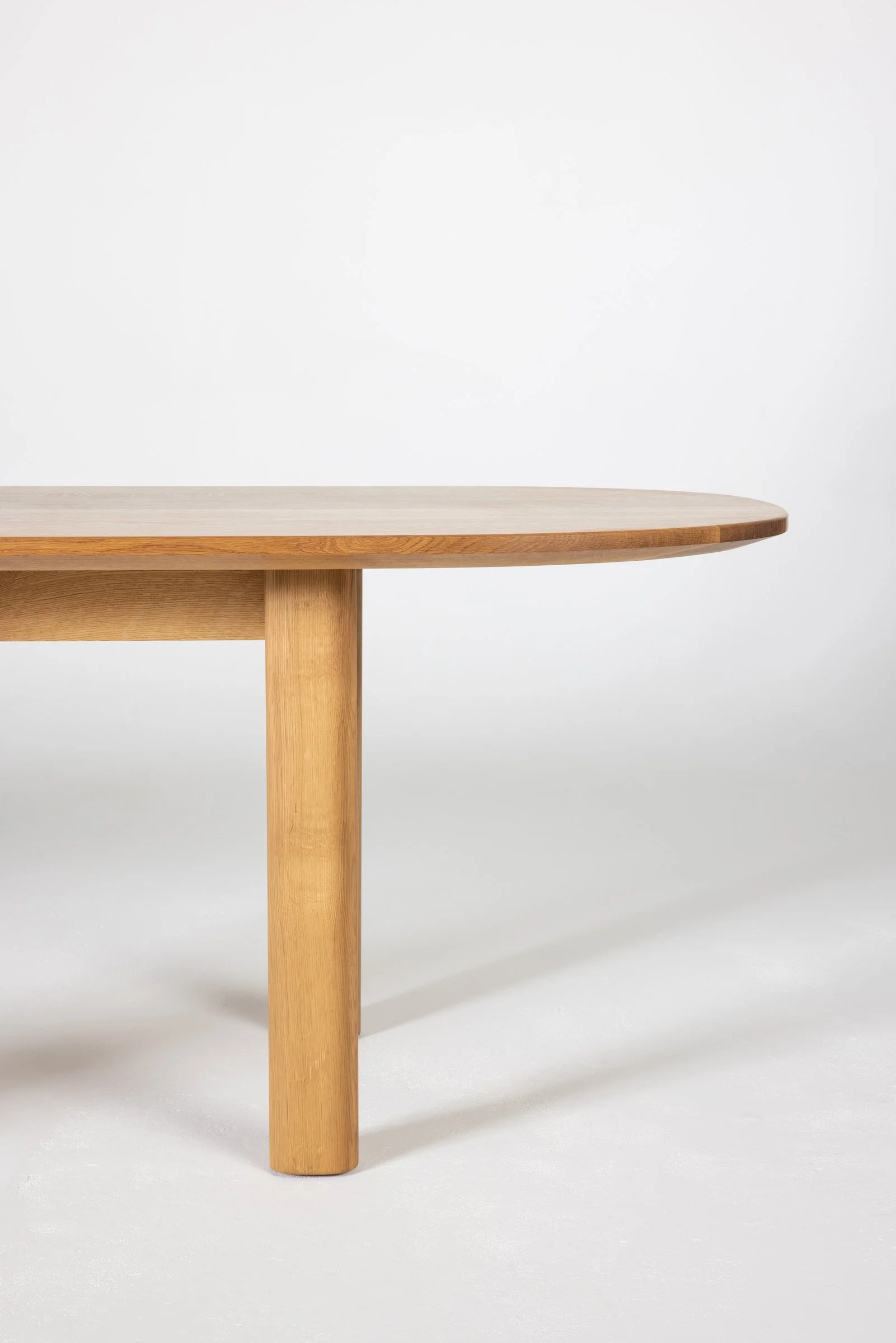 Raleigh Dining Table — Arbor Exchange
