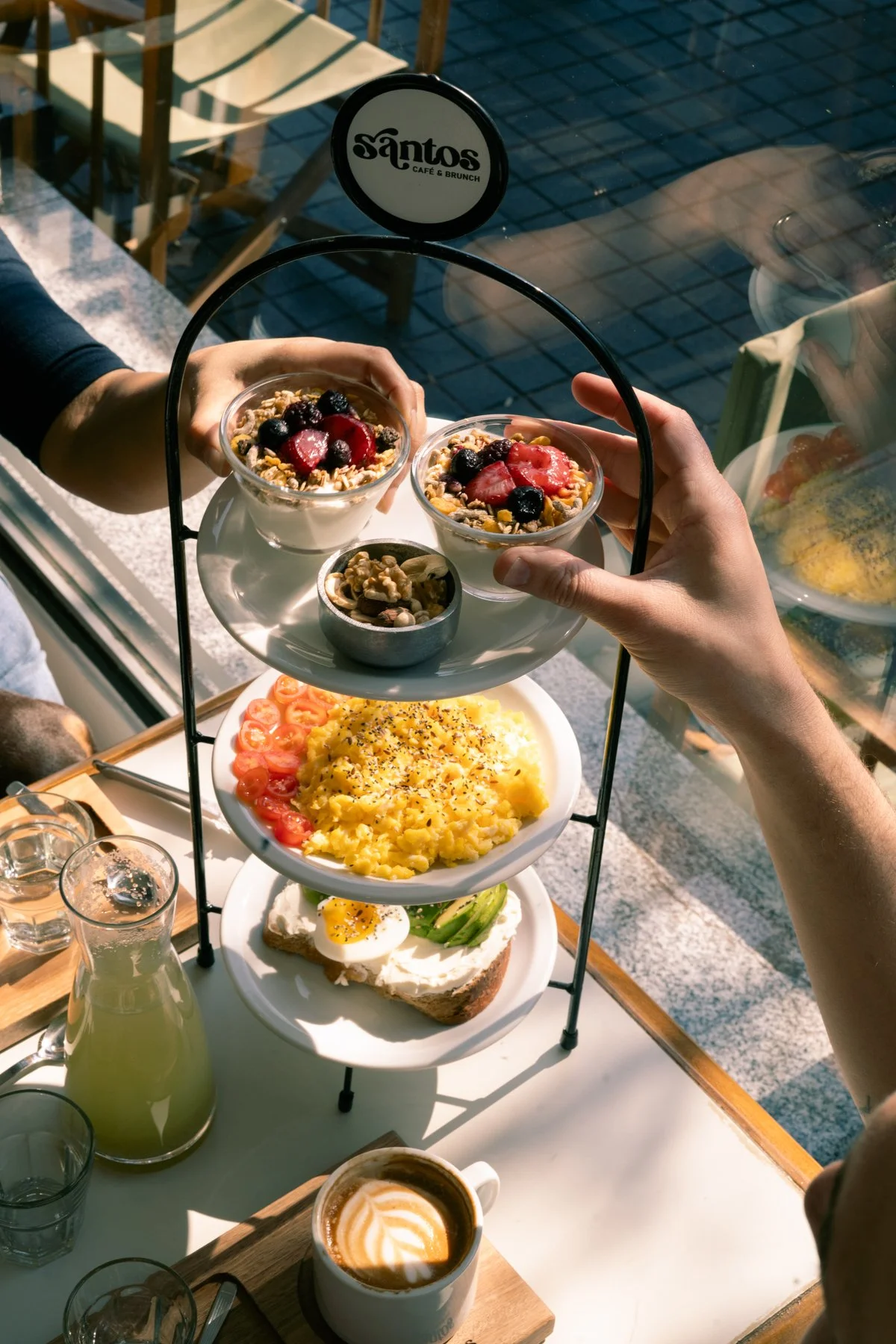 Santos Café & Brunch | Reservas, Eventos de Cumpleaños y Meriendas en ...