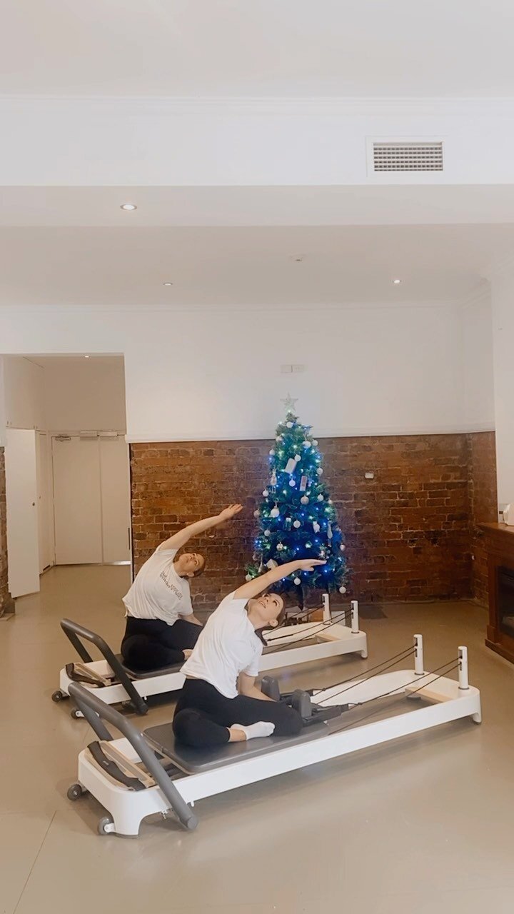 Contact 1 — Studio Seed