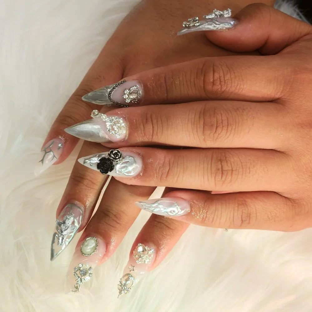 West Auckland's Premier Nail and Lash Salon - Royal Nail Spa