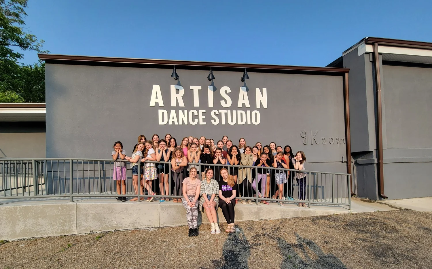 Contact us! — Artisan Dance Studio
