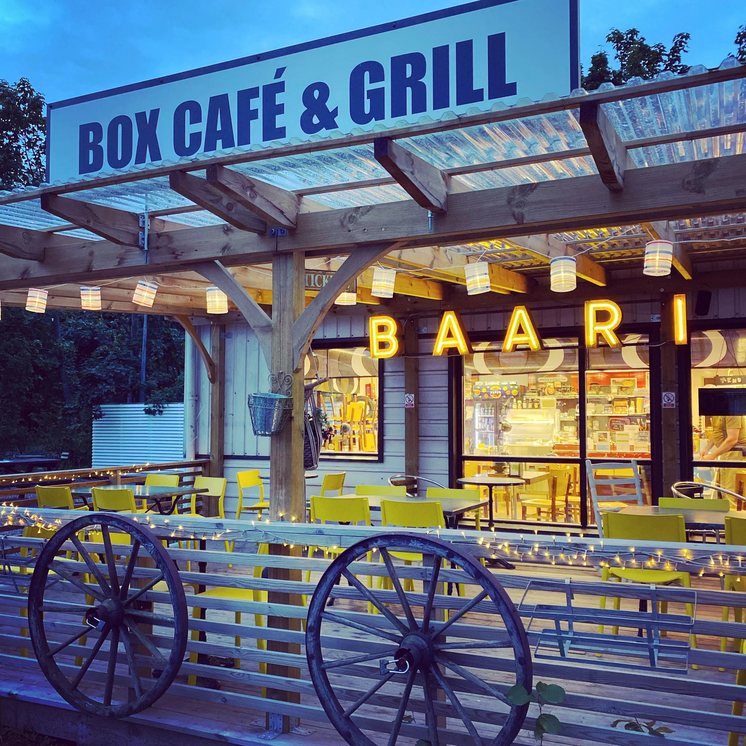 Box Café & Grill