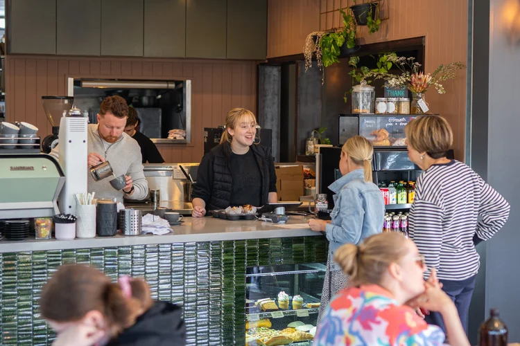 Bookings | Reserve Your Table Today — Deedot Coffee House