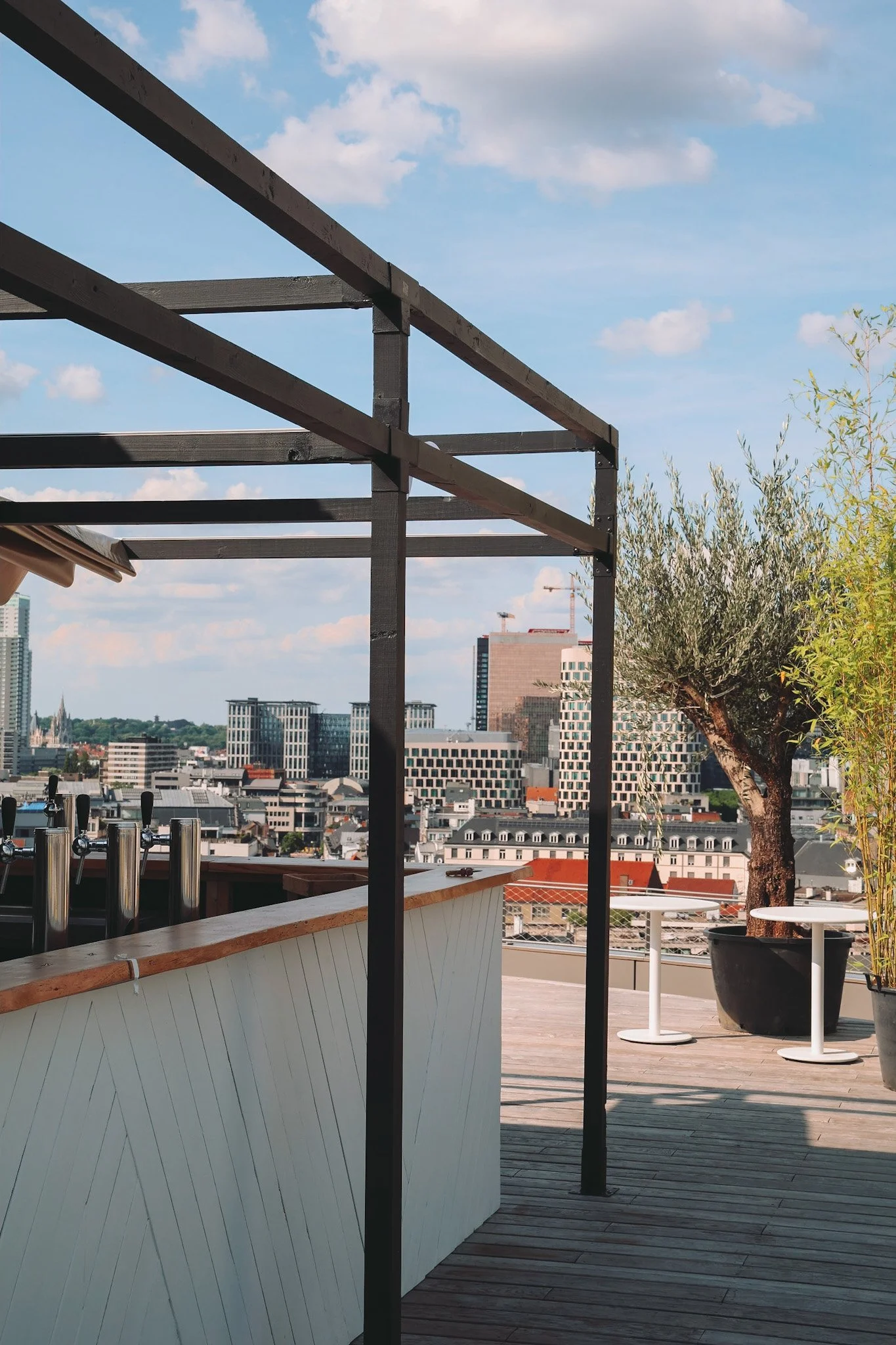 58 - Rooftop & Panoramic Eatery