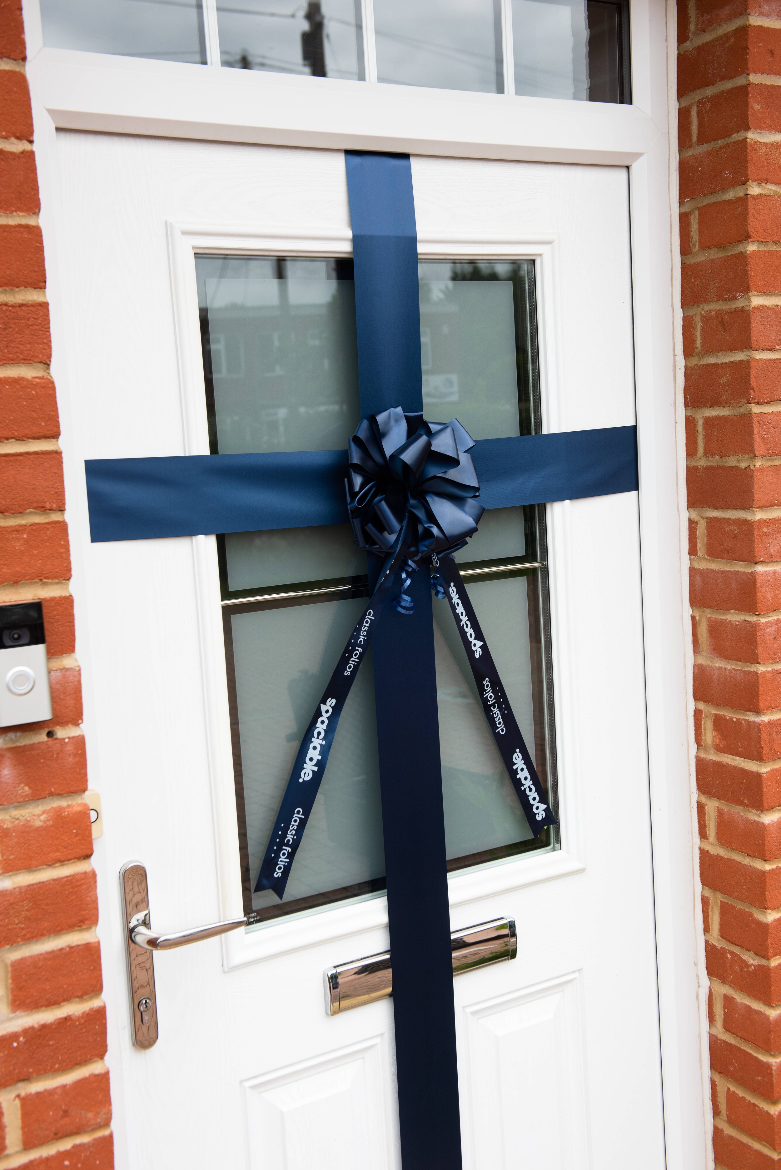 Door Bows for New Homes | Classic Folios — classicfolios.com