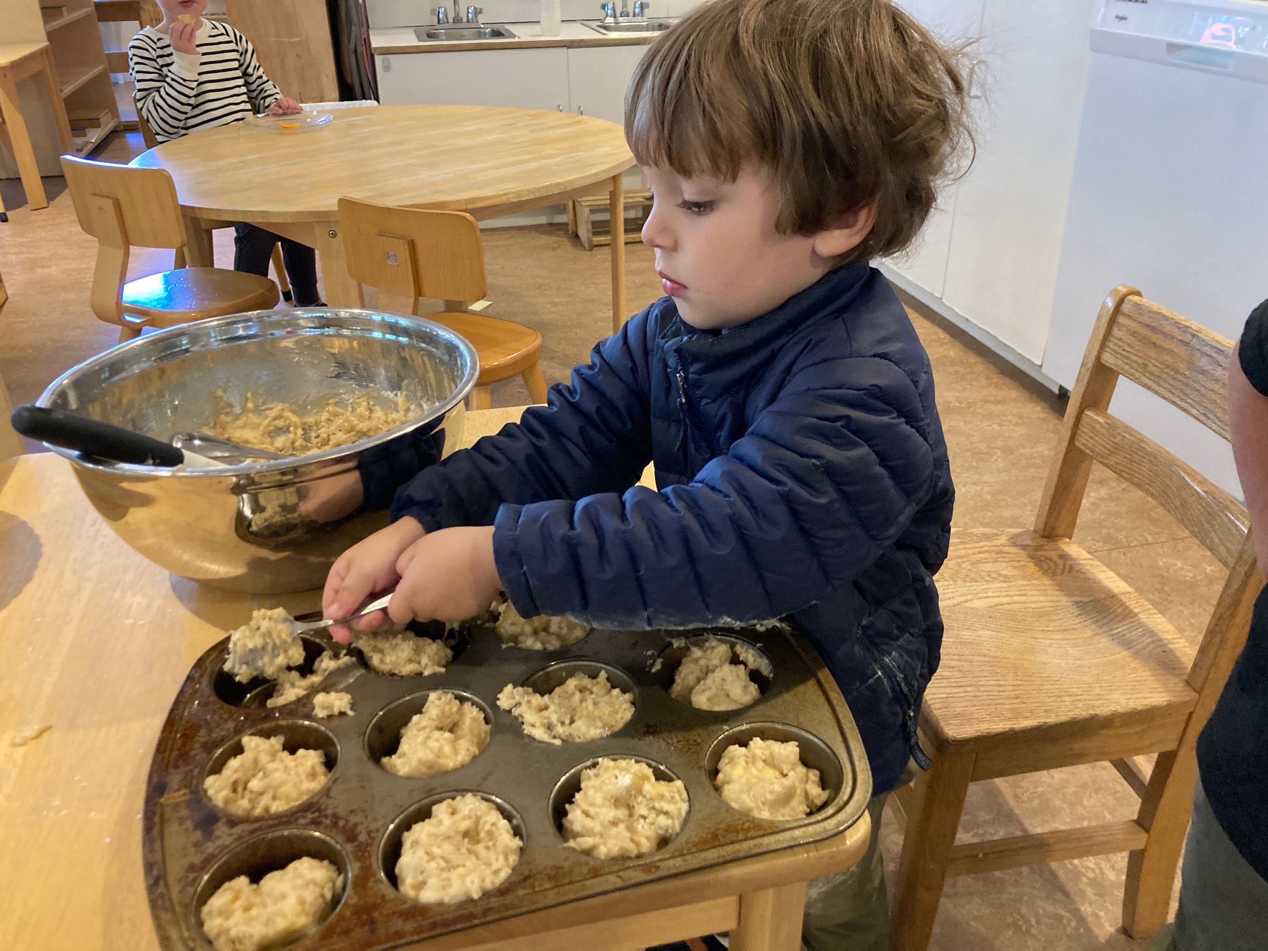 Primary (3-6 years) — Pioneer Montessori School