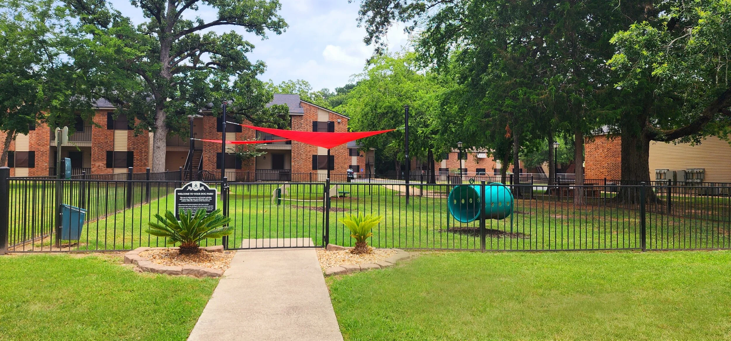 About — Great Oaks Apartments