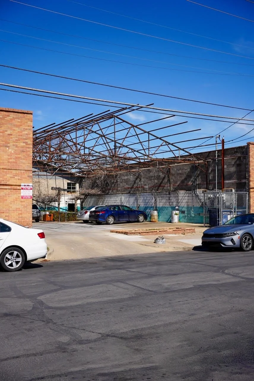 Crecer Dallas Location & Parking Info | Unisex Hair Salon & Plant Shop