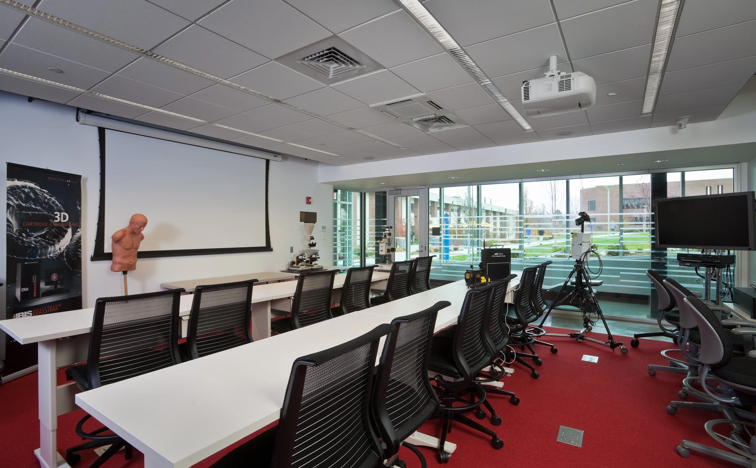 University of New Haven Lee Institute — Petra Construction Corporation