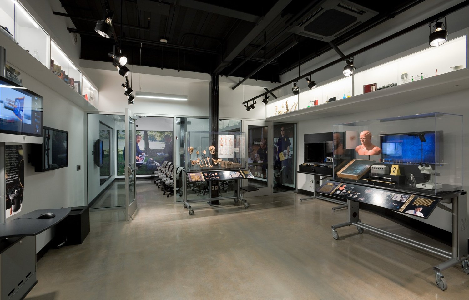 Henry C. Lee Institute of Forensic Science — Petra Construction Corporation