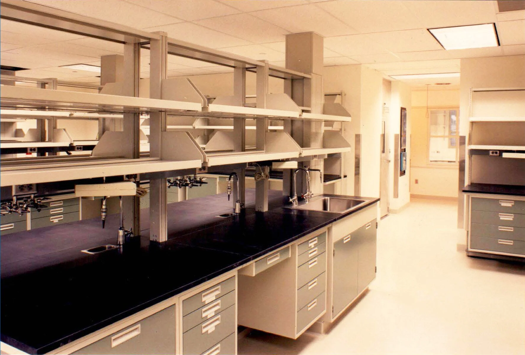 Yale School of Medicine Cell Biology — Petra Construction Corporation