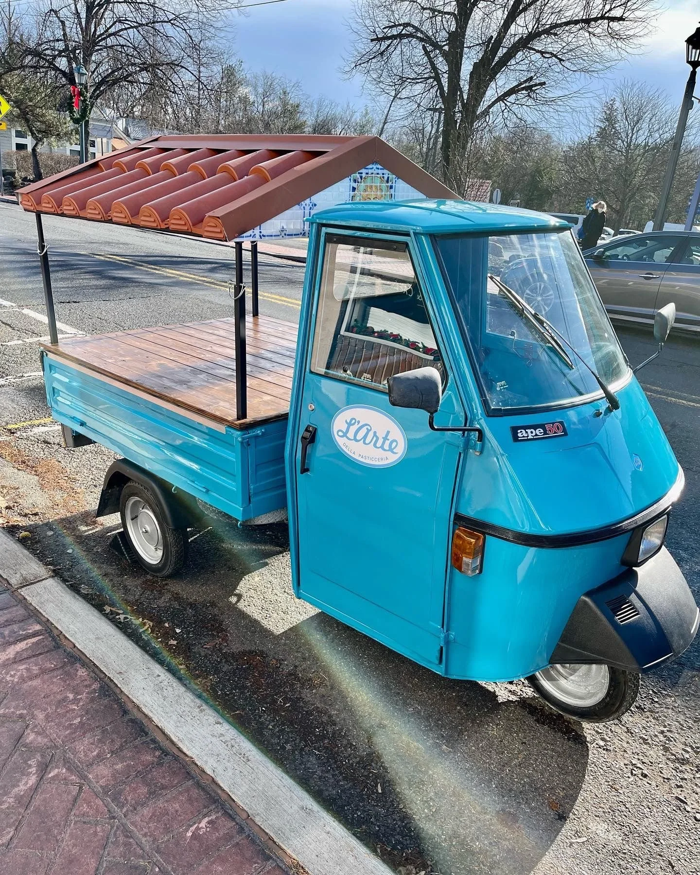 Vintage Piaggio Apes — Di Bella Fiats