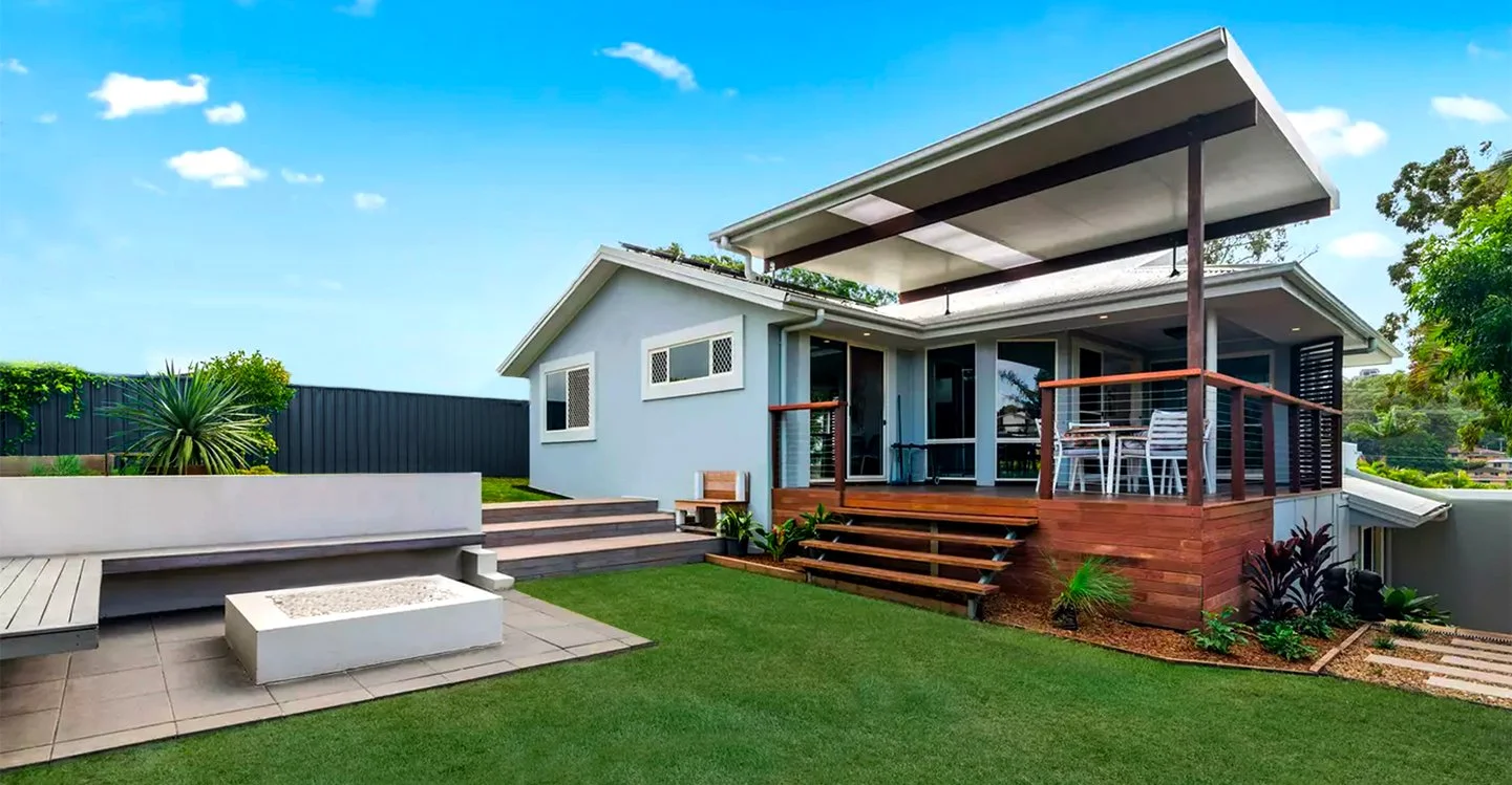 Elliott Homes specializes in new homes from start to finish. Working ...