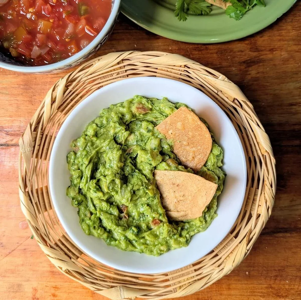 Zesty Guacamole Recipe with a Chef’s Twist