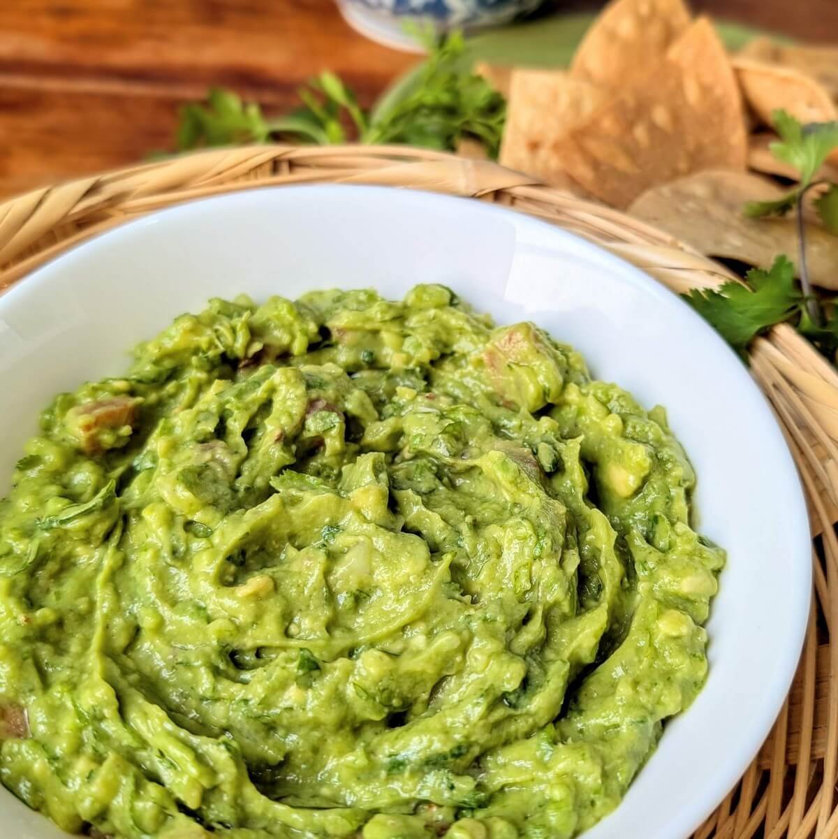 Zesty Guacamole Recipe with a Chef’s Twist