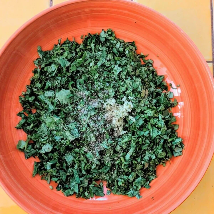 Authentic Zhoug Recipe (Spicy Cilantro Sauce)