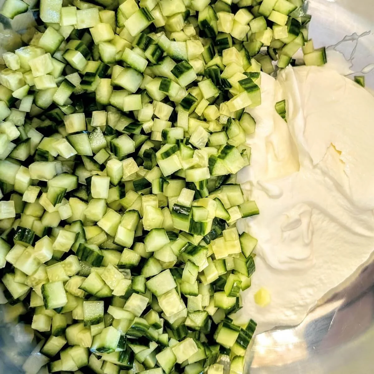 Jajik Recipe (Mint Yogurt Cucumber Sauce)