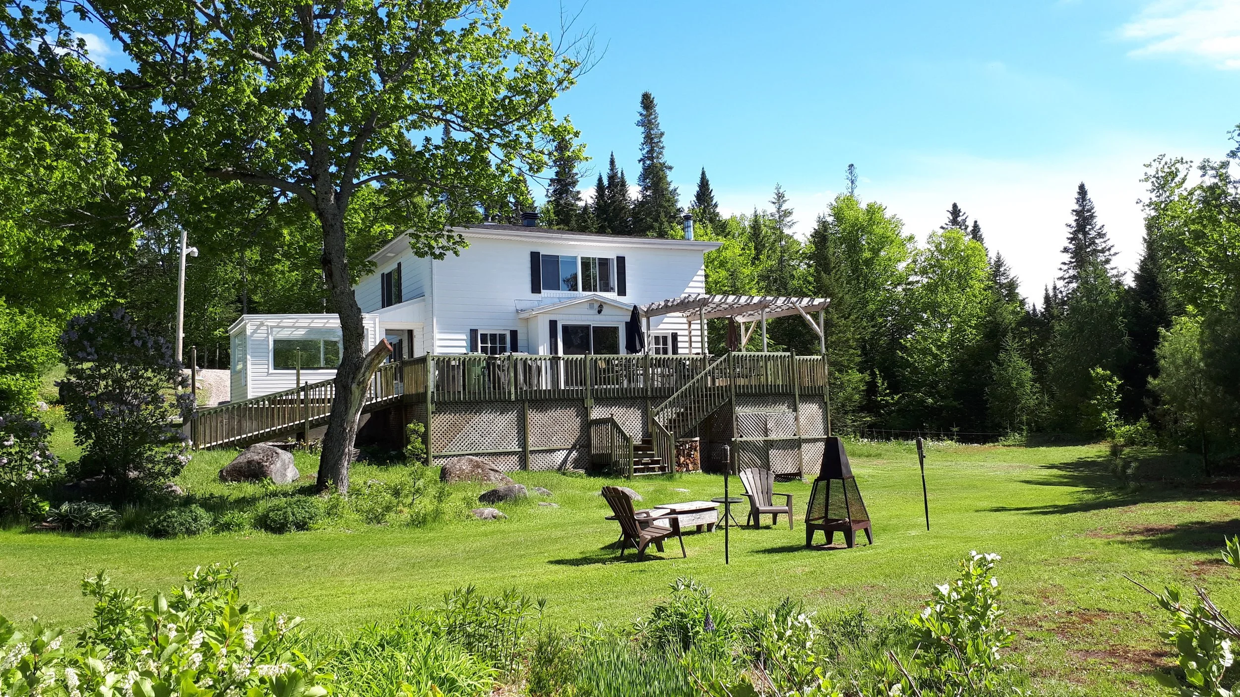 NOS CHALETS — Chaletô