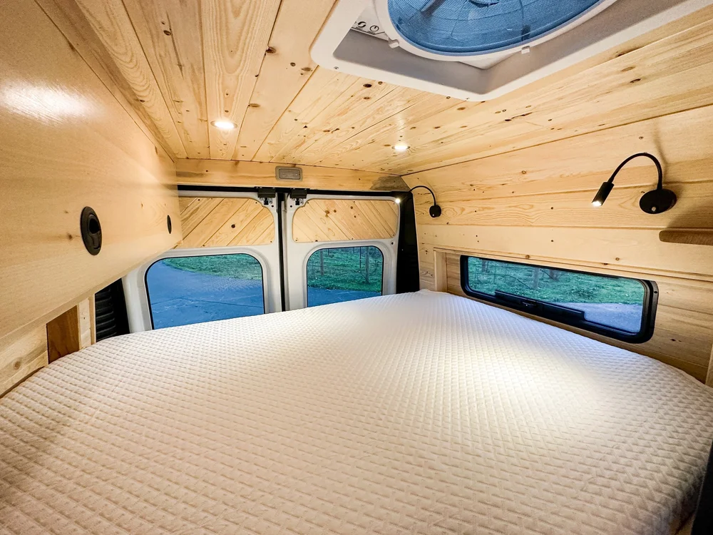 Custom Adventure Vans — BJARNE BUILDS