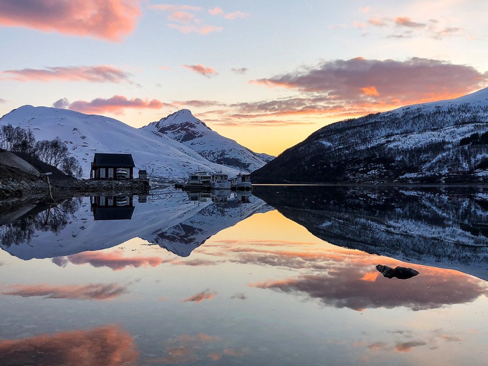 PRIVATE Arctic Photography Tour | Arctic Photo Guide - Small group ...