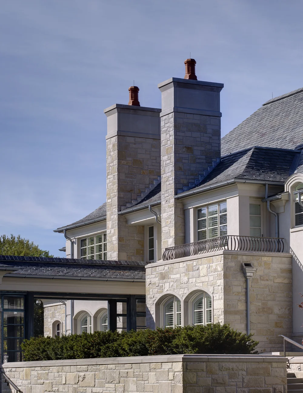 ORCHARD TRAIL RESIDENCE — YOUNG & YOUNG ARCHITECTS