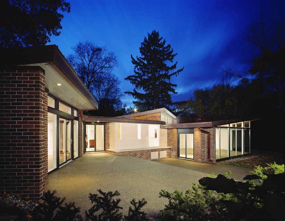 SHADOW LANE RESIDENCE — YOUNG & YOUNG ARCHITECTS