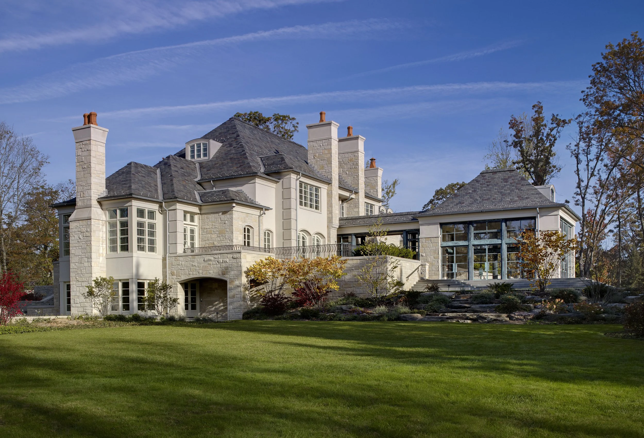 ORCHARD TRAIL RESIDENCE — YOUNG & YOUNG ARCHITECTS