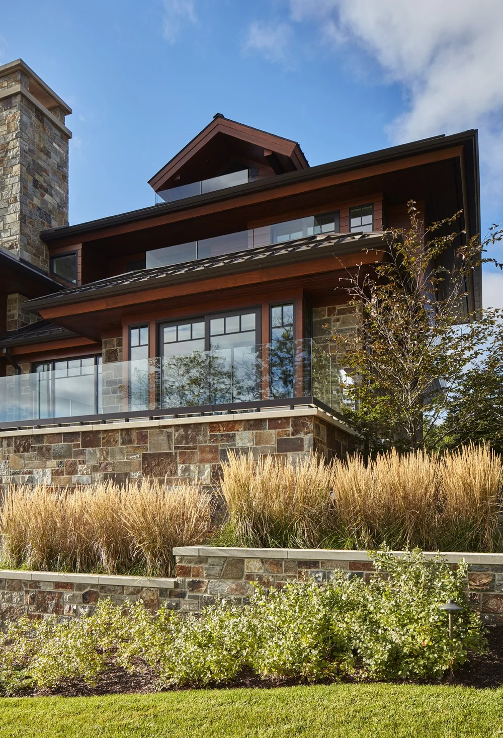 DOW RIDGE RESIDENCE — YOUNG & YOUNG ARCHITECTS