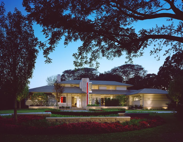 LOWELL ST RESIDENCE — YOUNG & YOUNG ARCHITECTS