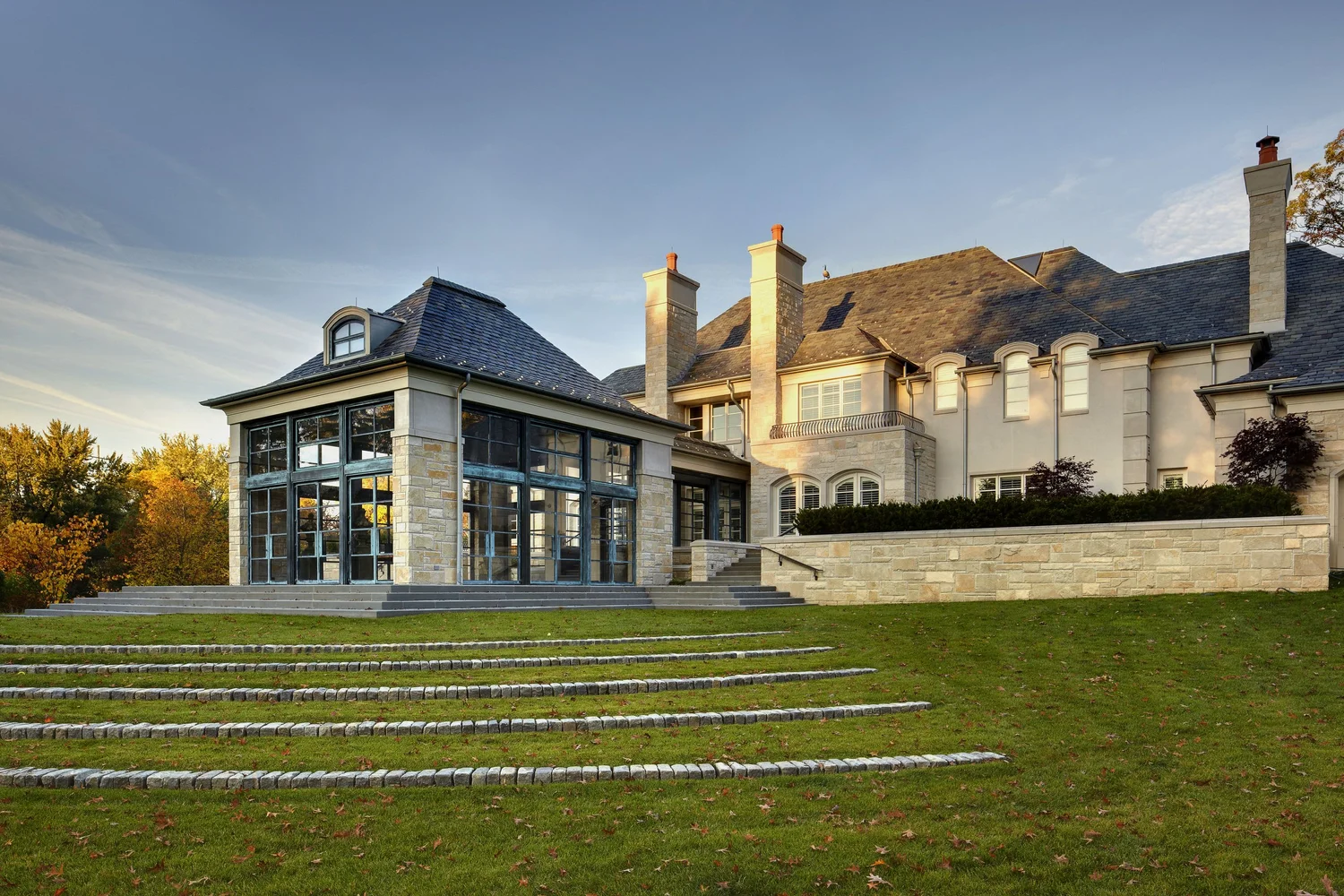 ORCHARD TRAIL RESIDENCE — YOUNG & YOUNG ARCHITECTS