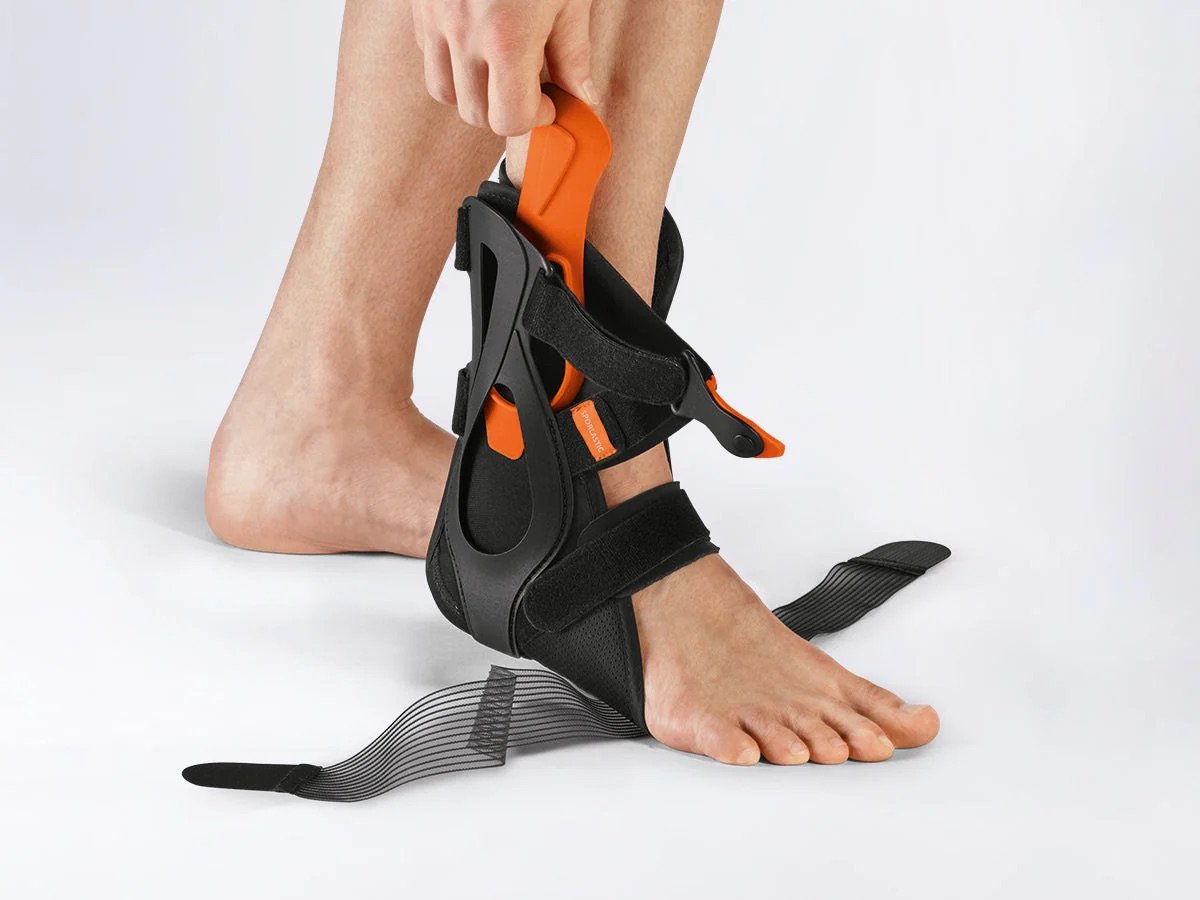 Custom Brace Orthotics in Calgary, AB — ALIGN | Prosthetics, Orthotics ...
