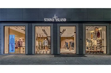 Unveiling Stone Island's Legacy: Evolution of Authenticity and ...