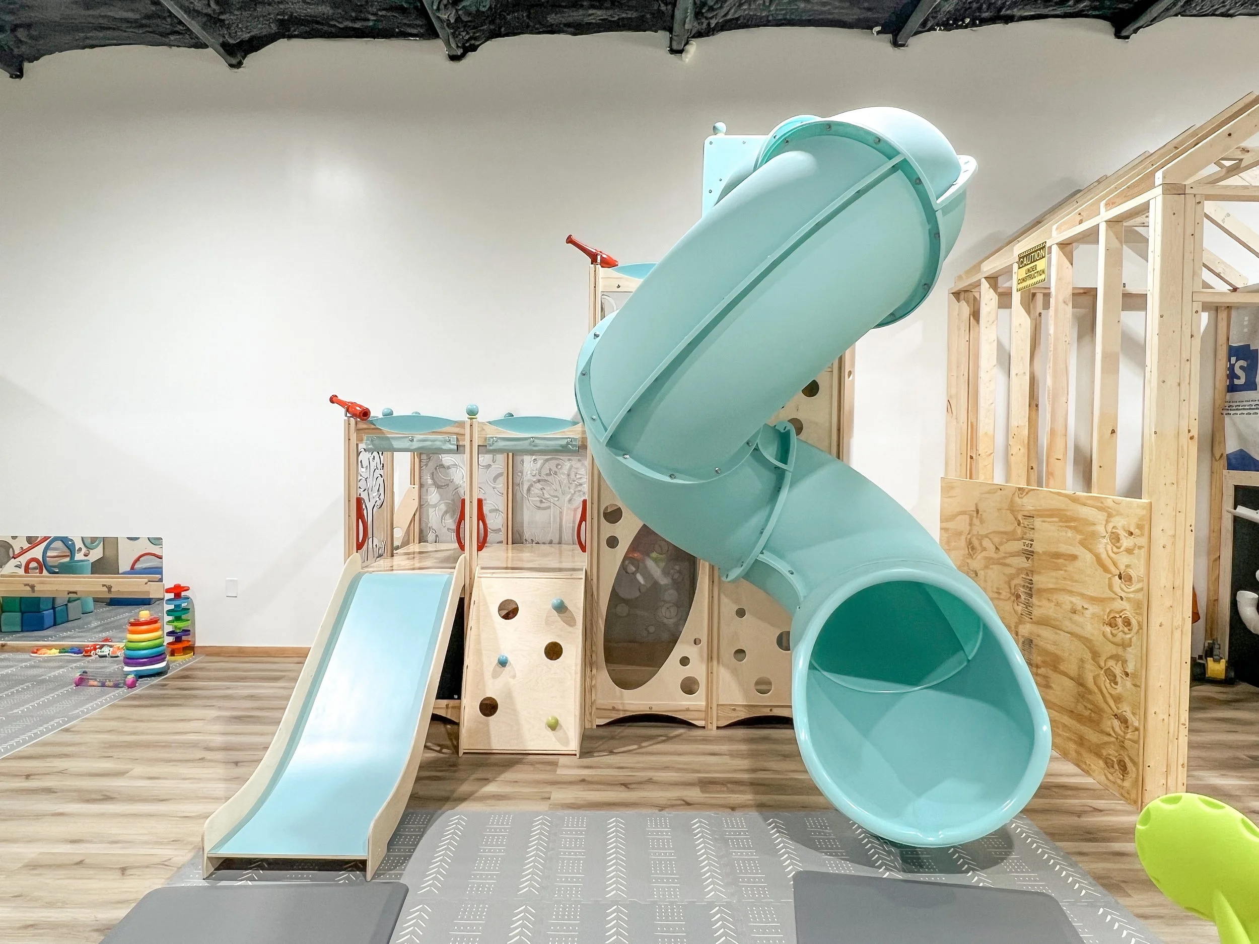 Little Peaches Play Cafe