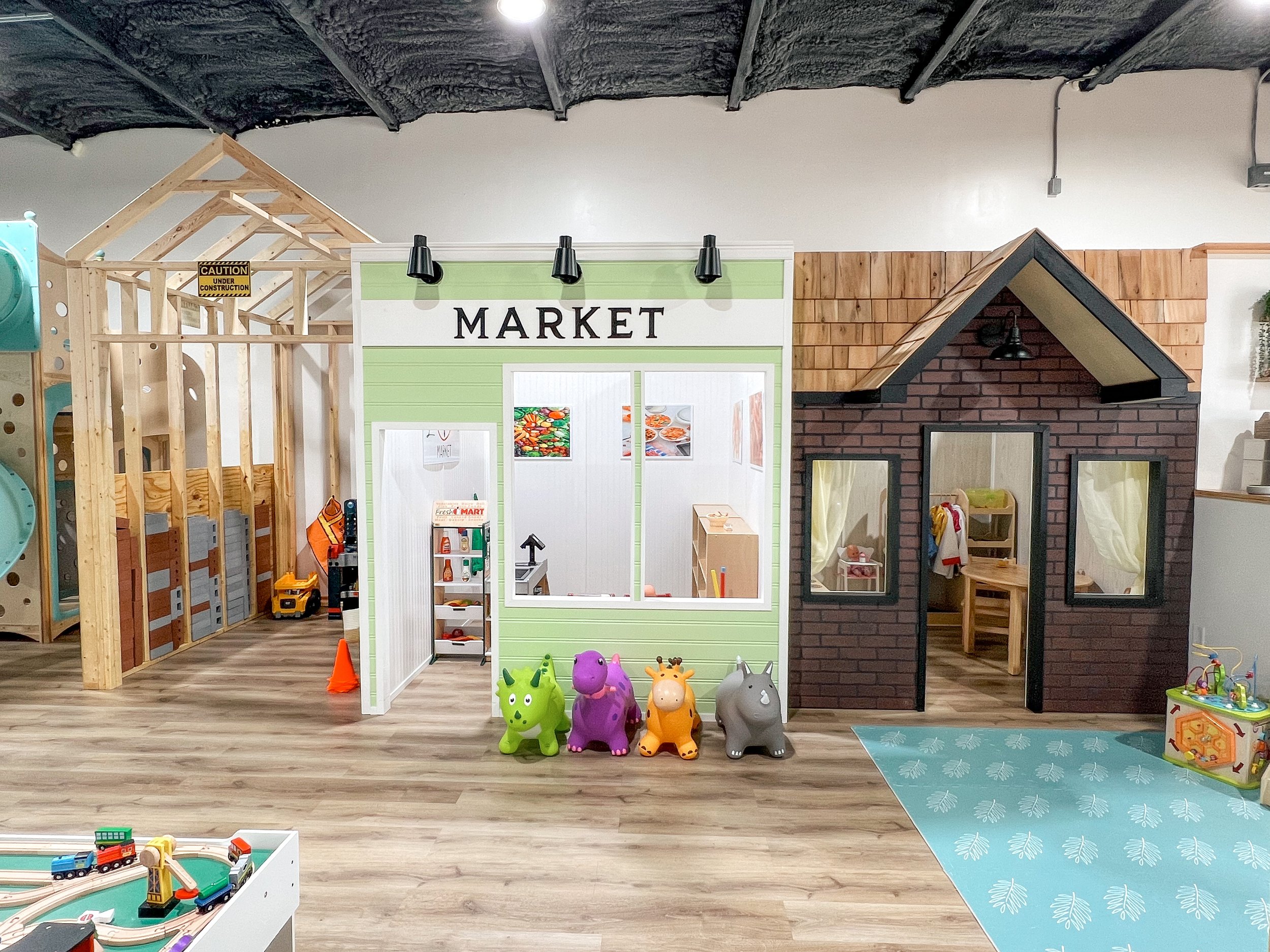 Little Peaches Play Cafe