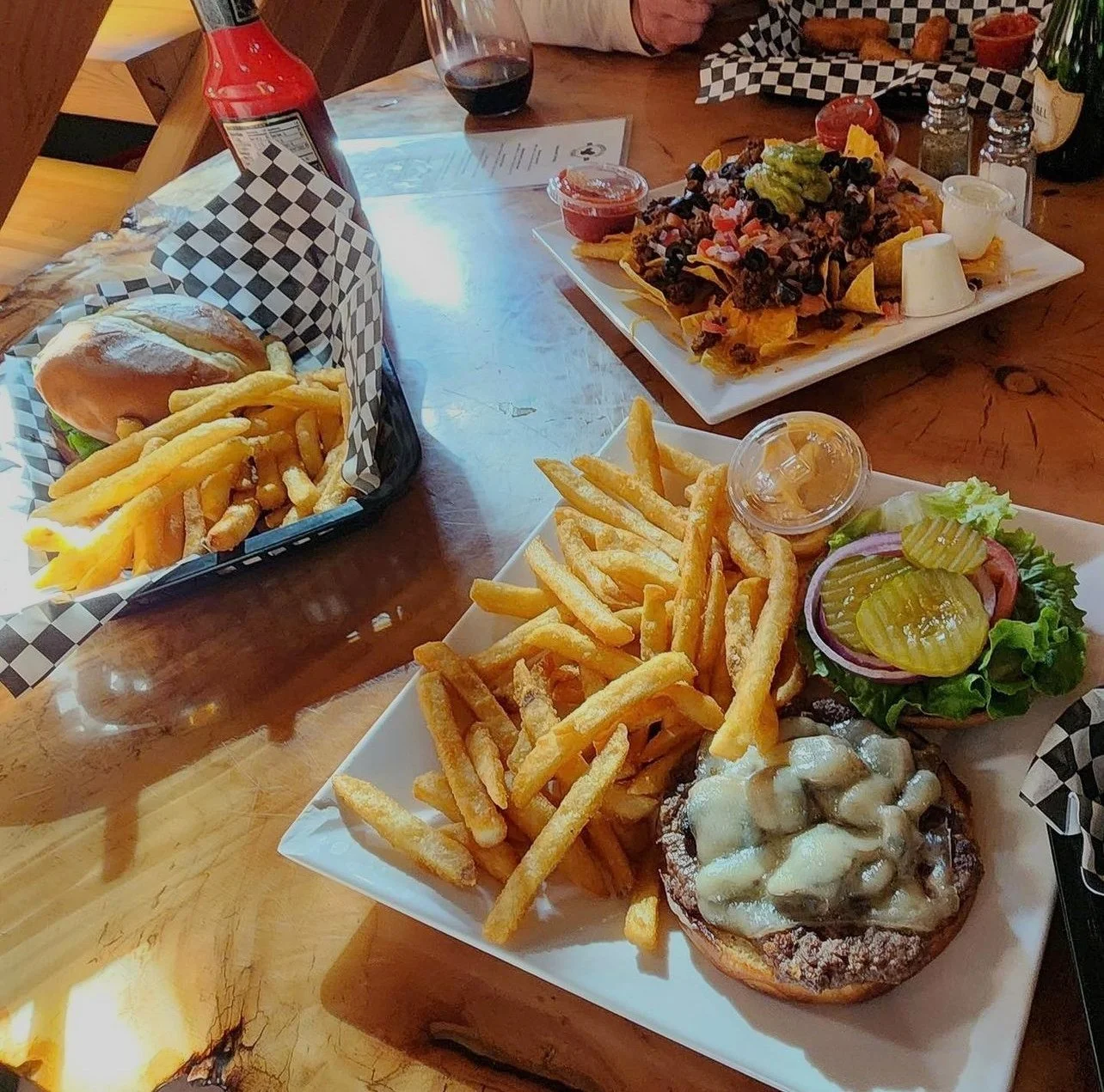 Squirrel Tree Restaurant & Bar — The Squirrel Tree