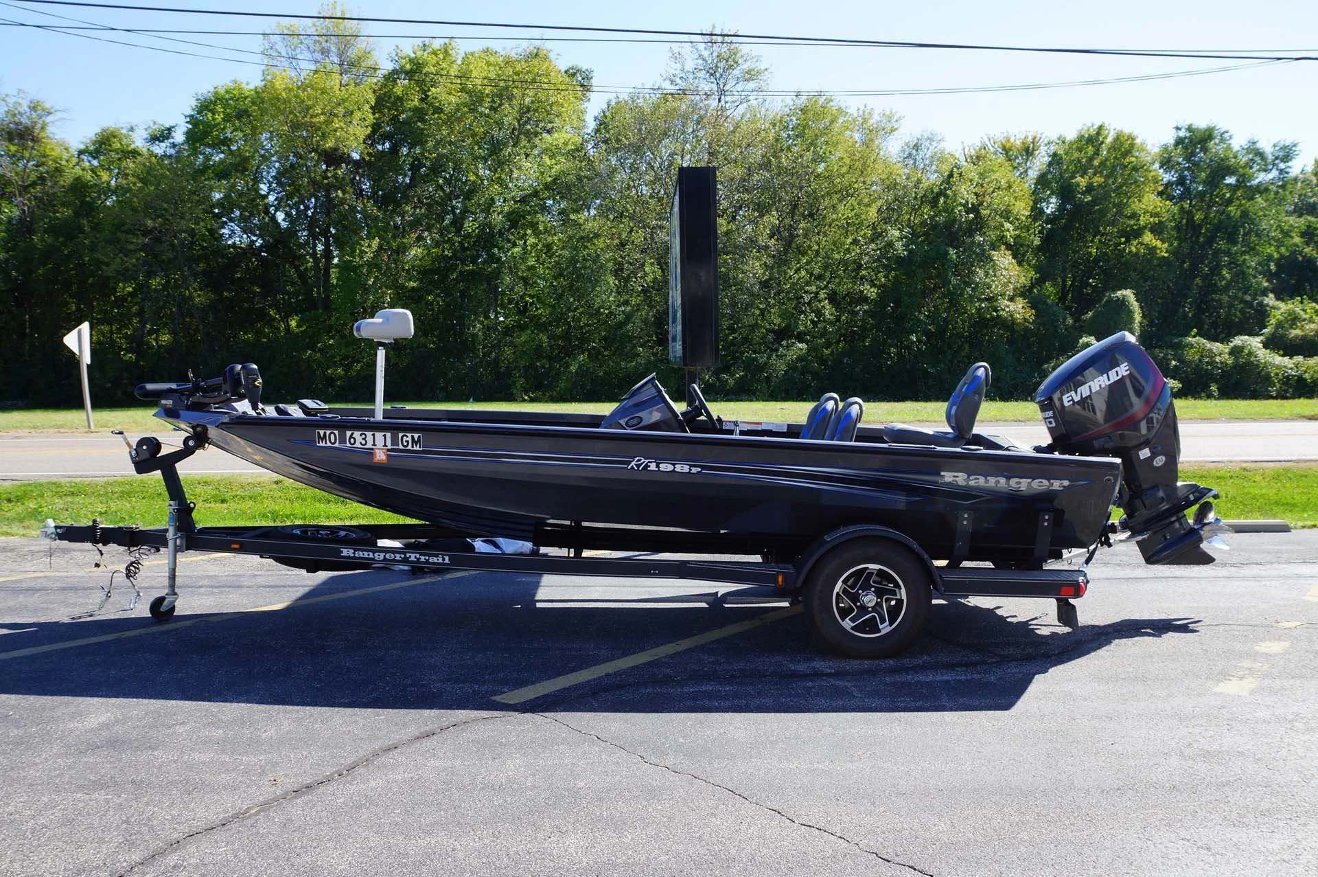 Pre-Owned Aluminum Boats — VC Marine