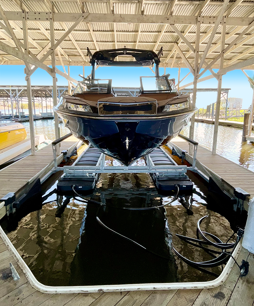 Covered Boat Slips & Amenities — Cruiser Haven Marina