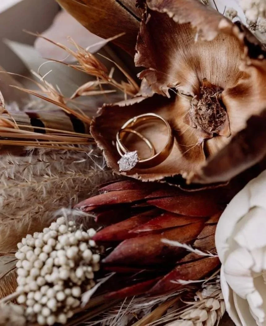 Chasing Daisies Wedding Florist