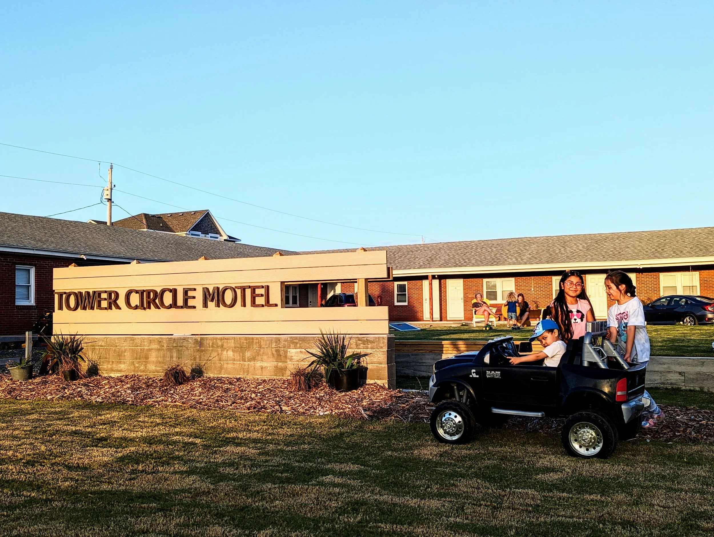 Tower Circle Motel