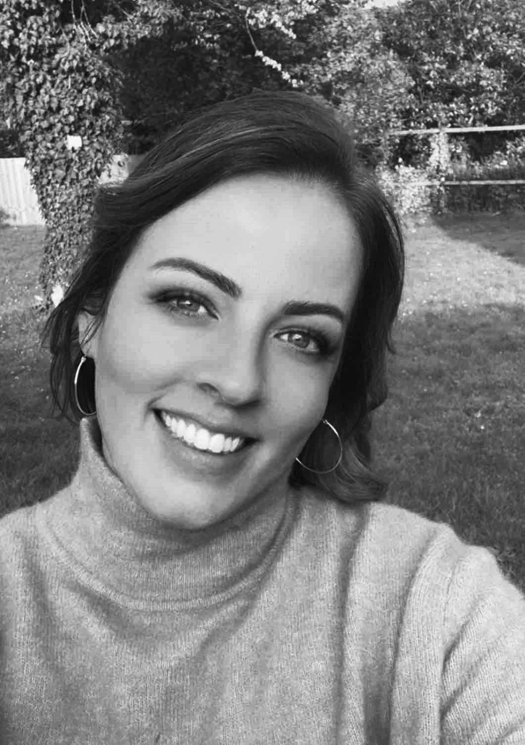 Meet the Team - Exclusive Dating - Bowes-Lyon Partnership