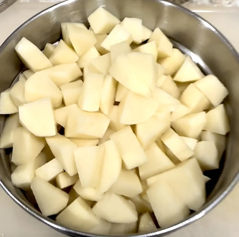 Mashed Potatoes — Gracing the Table