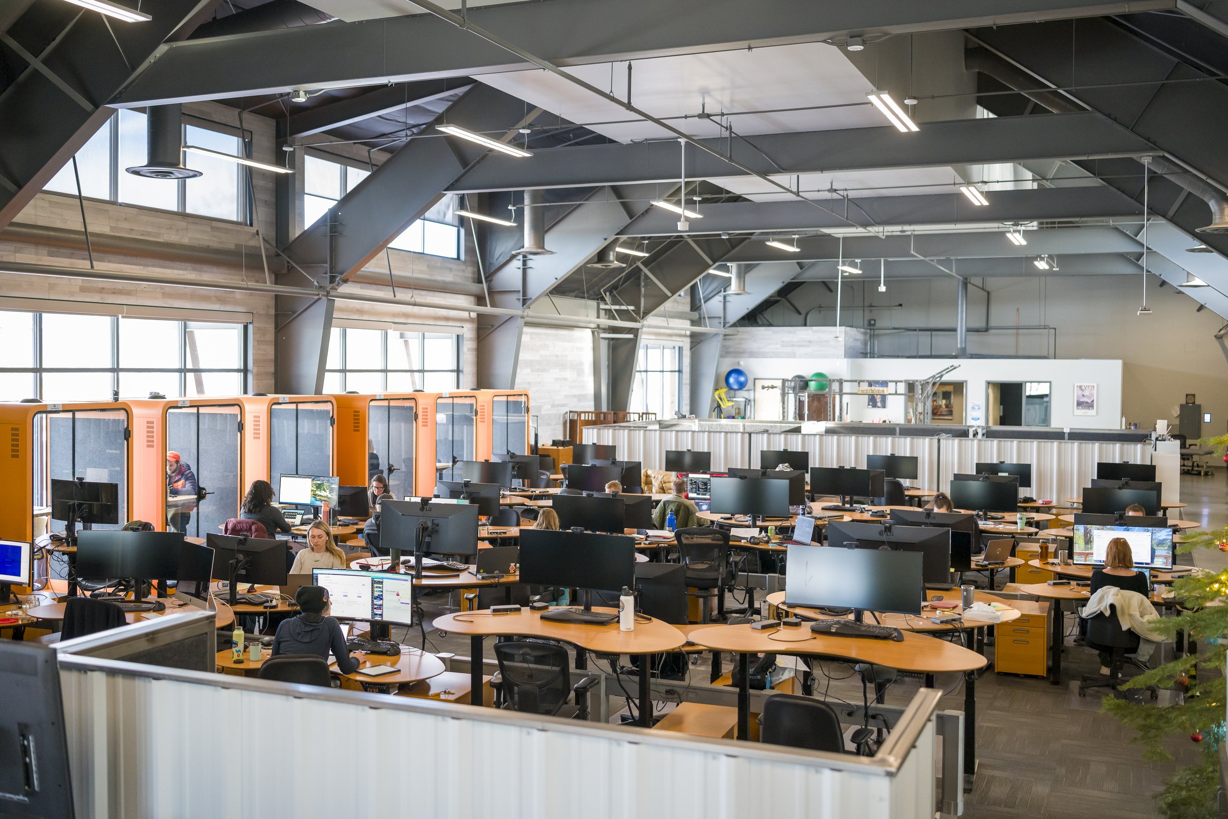 Lift Workspace: Cowork, Conference, & Wellness Center