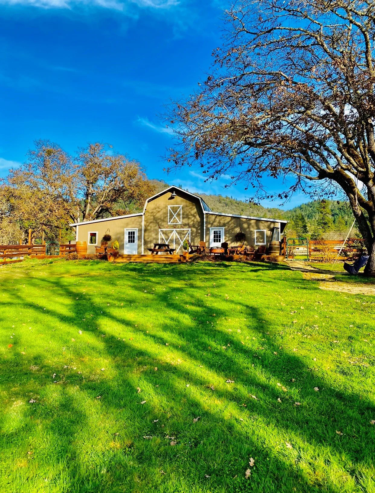 Reservations — Wanderlust Vineyard